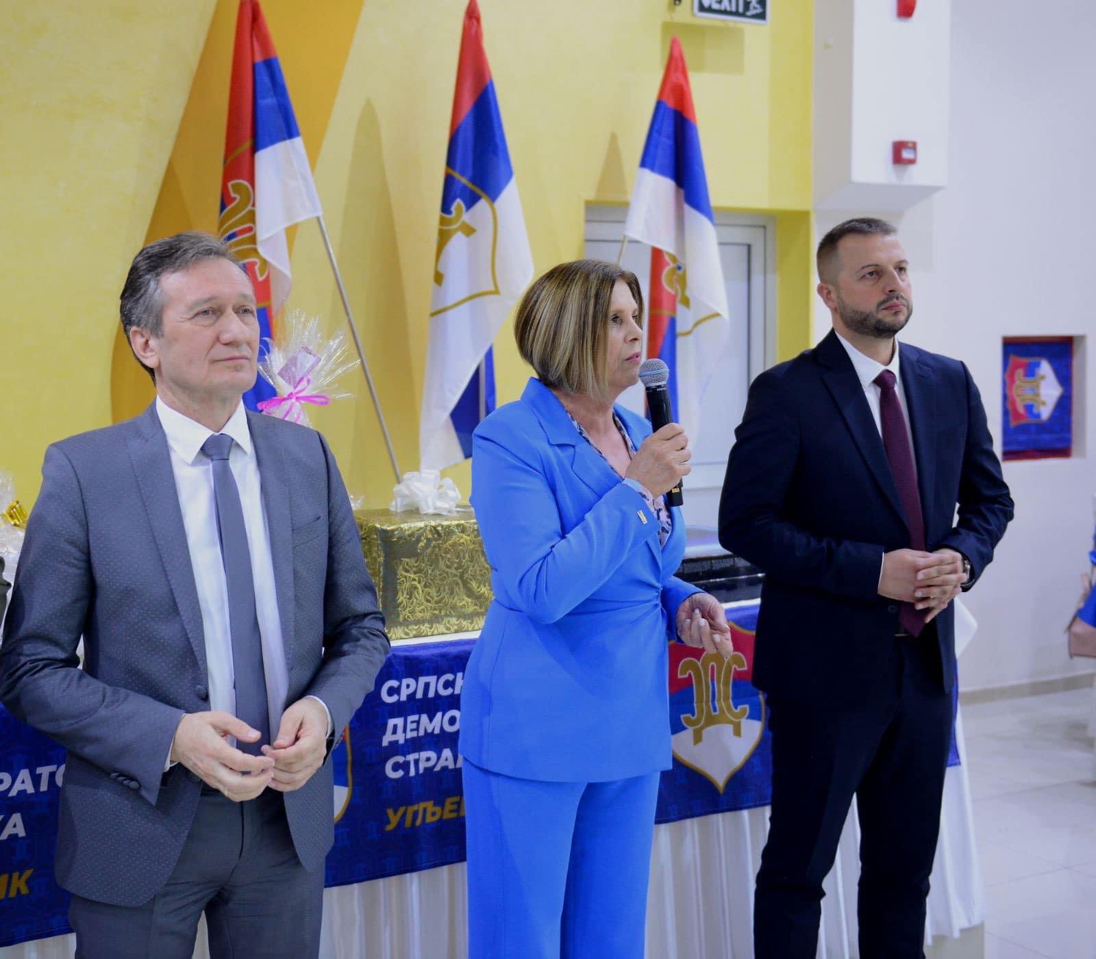 SDS UGLJEVIK: PROSLAVA MEĐUNARODNOG DANA ŽENA - Moja Bijeljina