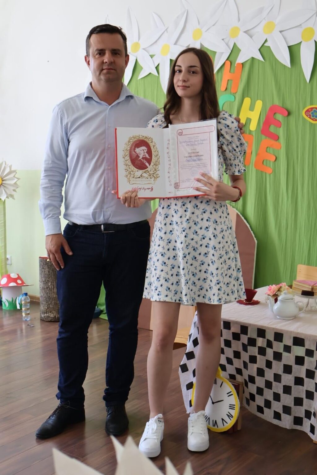 UČENIK GENERACIJE U OŠ "FILIP VIŠNJIĆ" DONJA TRNOVA - Moja Bijeljina