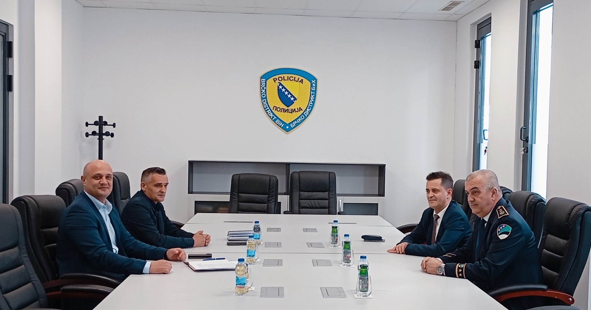 Šef PBD BiH se sastao s rukovodiocima MUP-a TK, MUP-a PK i Policijske ...
