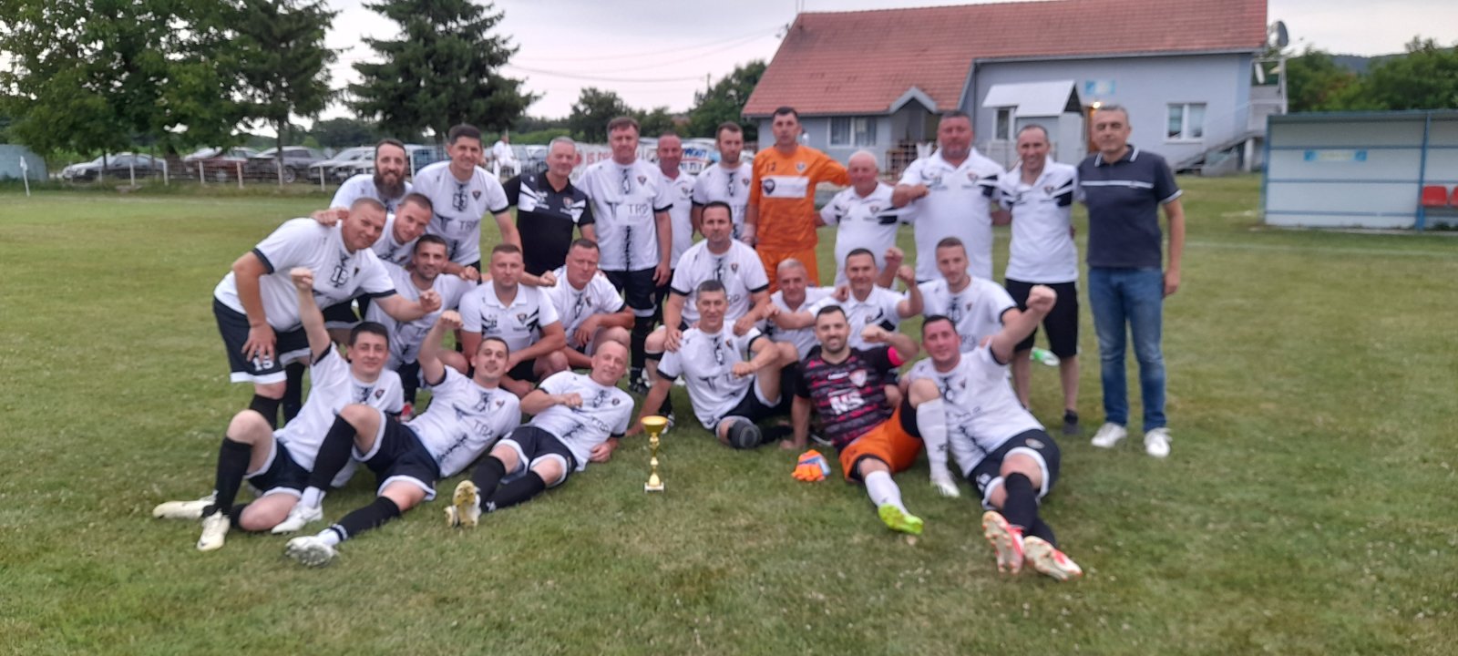 Trijumf "Partizana" iz Donje Trnove: Osvojili ligu veterana grada ...