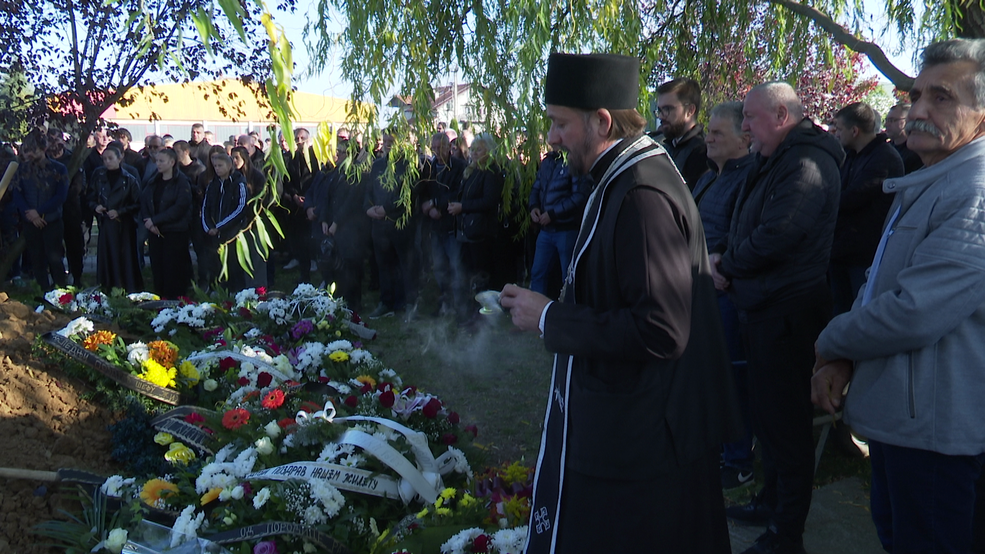 Mladen Žižović sahranjen na Gradskom groblju - Moja Bijeljina